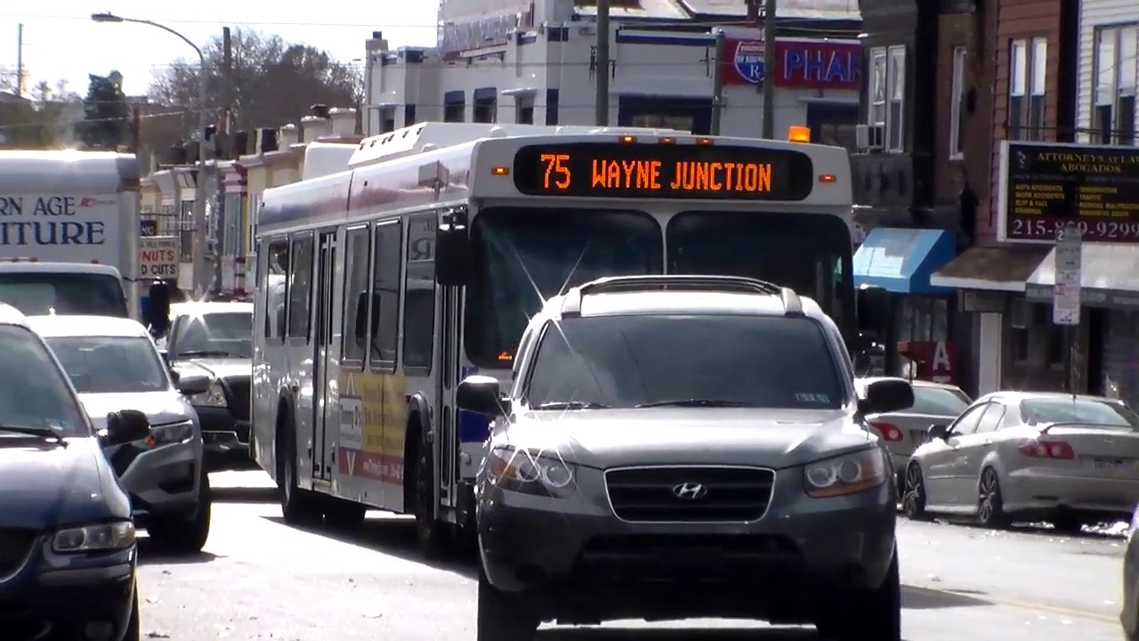 SEPTA BUS: NEW FLYER D40LF 5568 ON ROUTE: 75 - YouTube