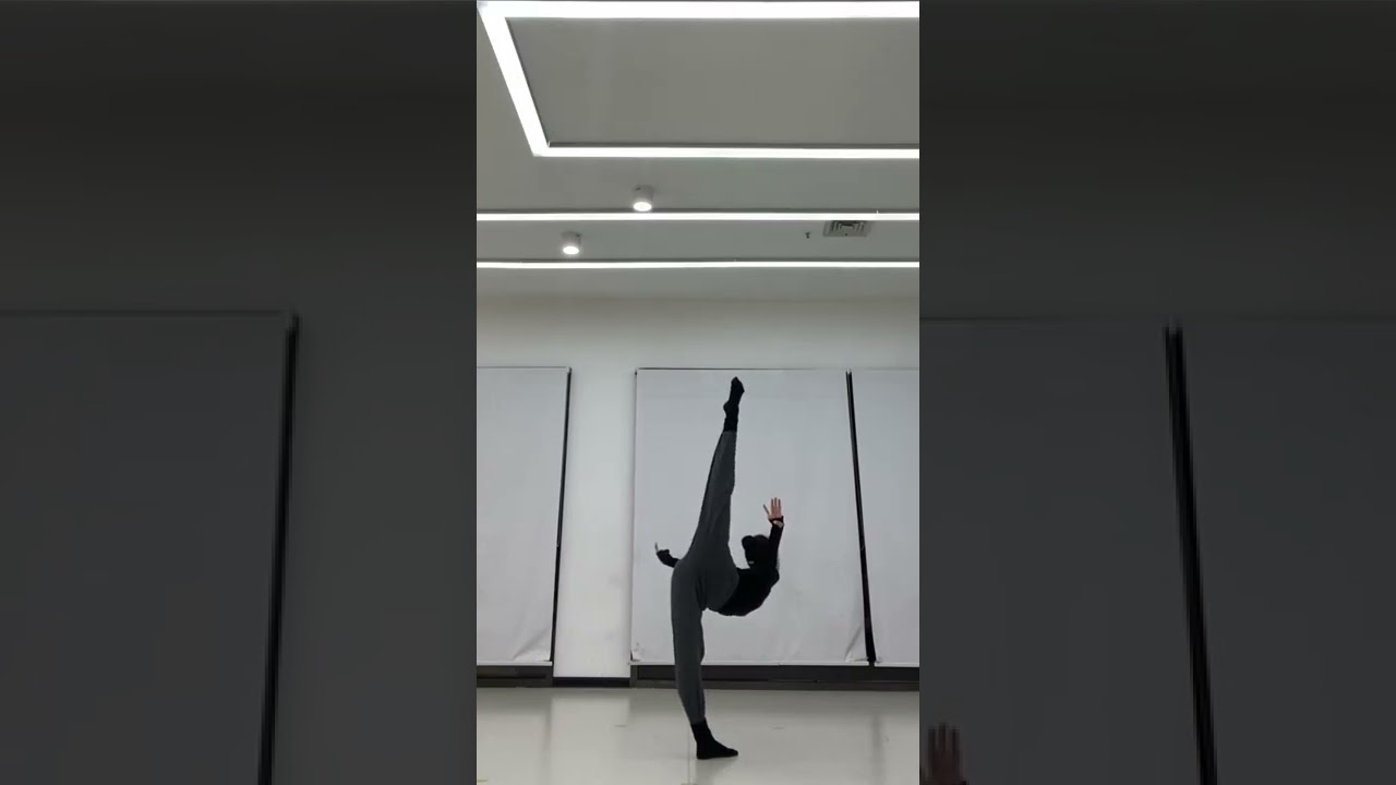 exercise bands fail girl | fitness girl dancing | workout girl dance ...