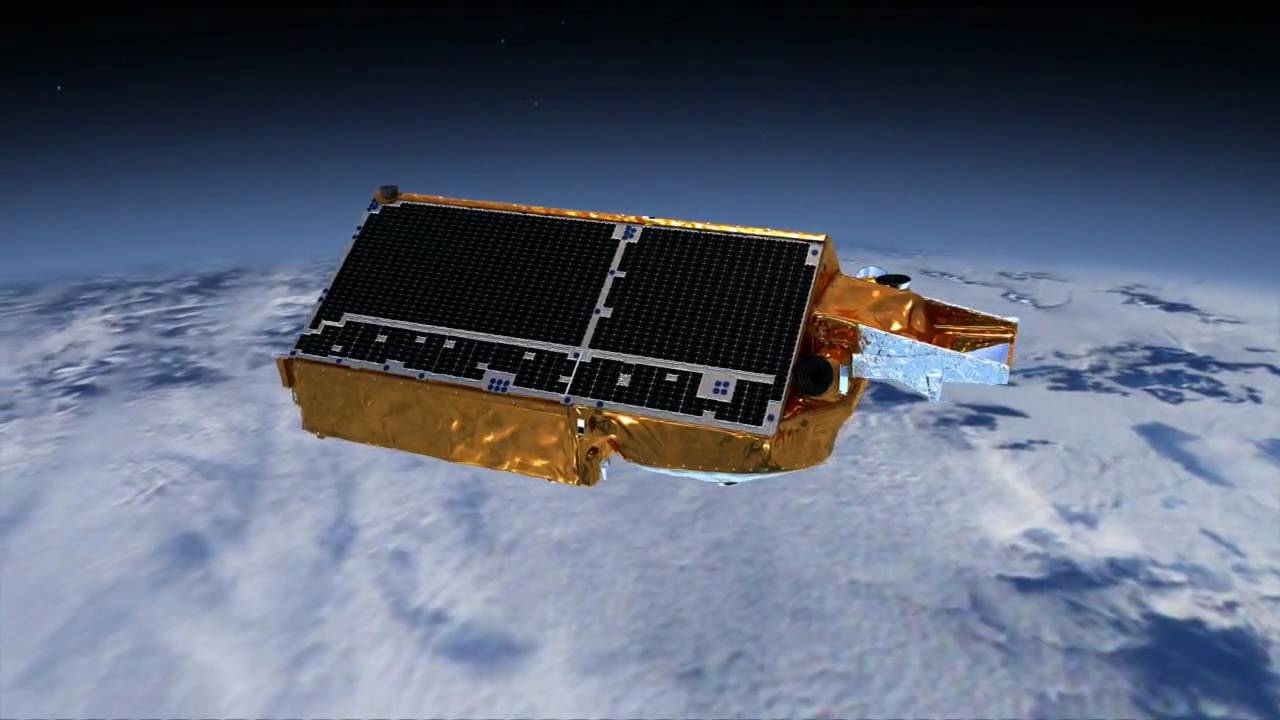 CryoSat-2 Spacecraft 360° View [720p] - YouTube