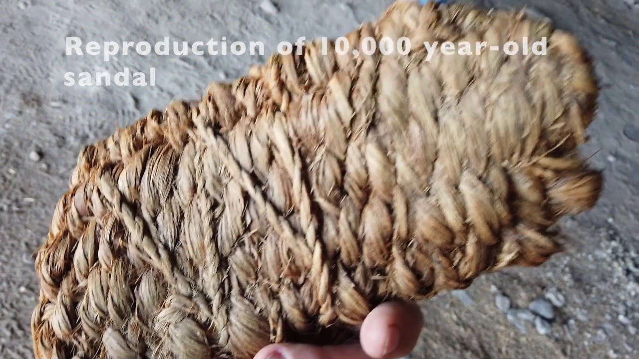 Fort Rock Cave and America's Oldest Shoes, Walk-along in Oregon - YouTube