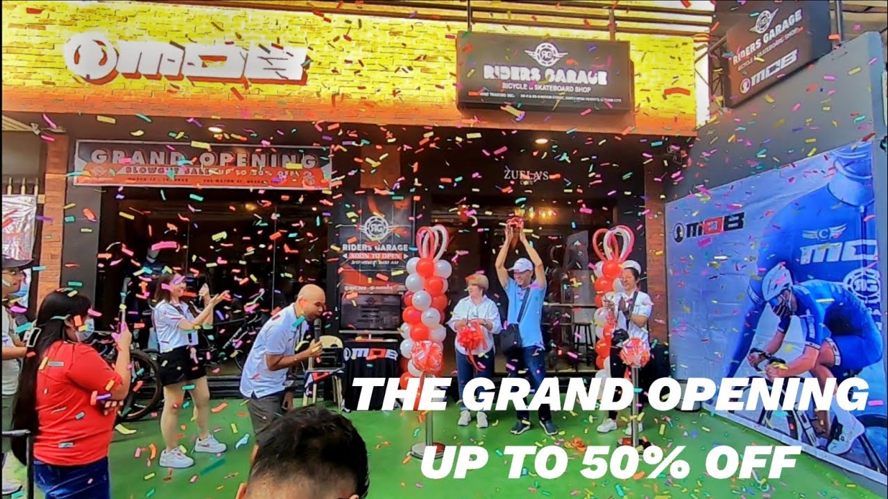 Napakagandang Store ng MOB Philippines! | Riders Garage: The Grand ...