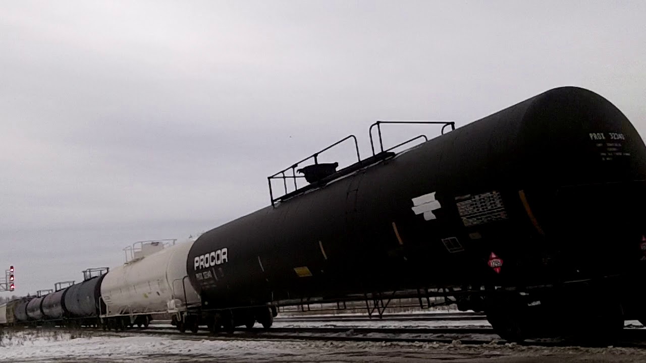 CN 422 w/ CN Engines 2267, 2242, 3033 & a smoking 2115 (15 year logo ...