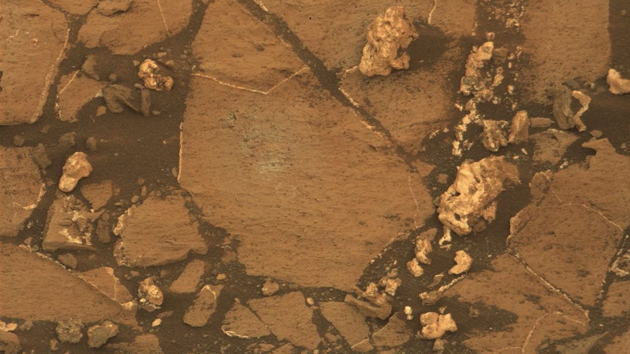 Golden Mars Spotted by Rovers | Marte Curiosity Gold? ORO? - YouTube