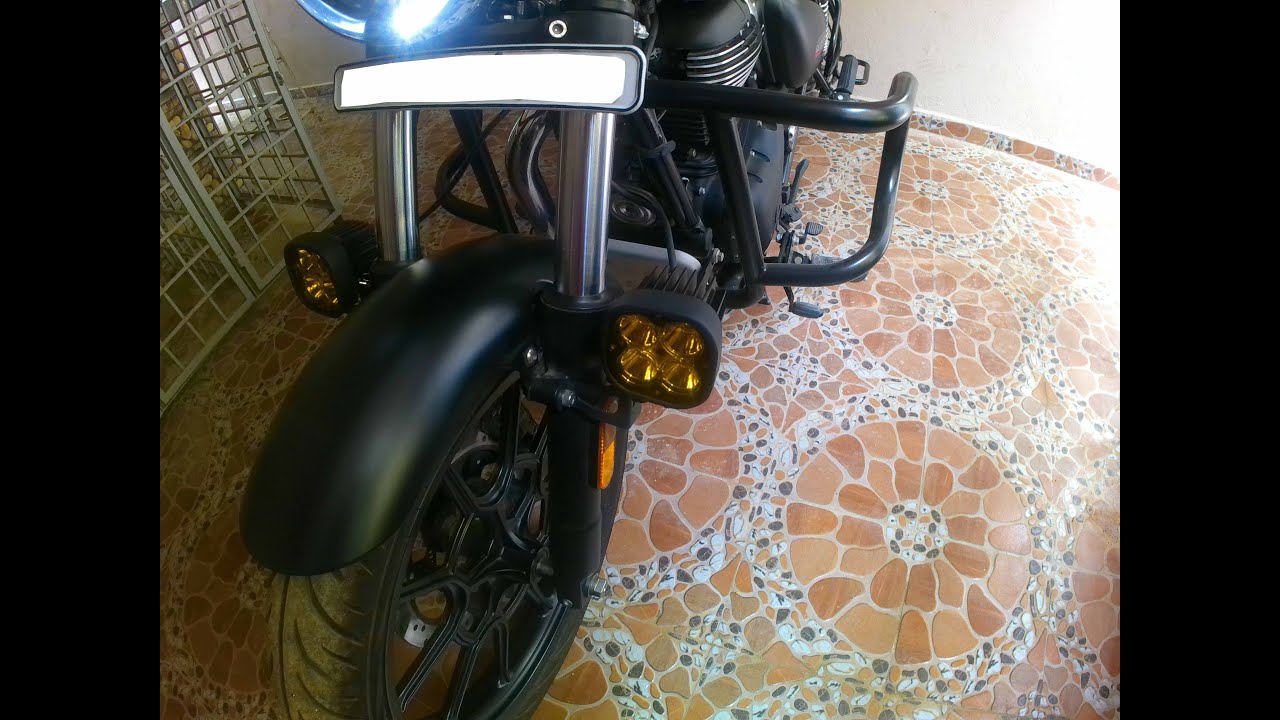 Meteor 350 Fog Light/Lamp - YouTube