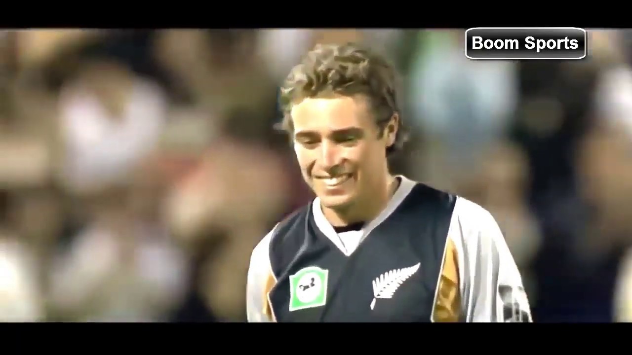 Best SUPER OVERS in cricket history | MAIDEN SUPER OVER INCLUDED - YouTube