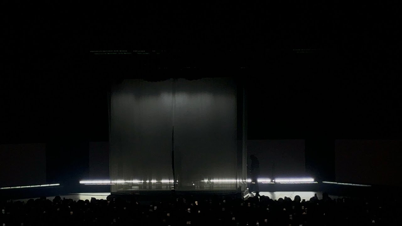 Daniel Caesar Live in Seoul _Ocho Rios , Let me go - YouTube