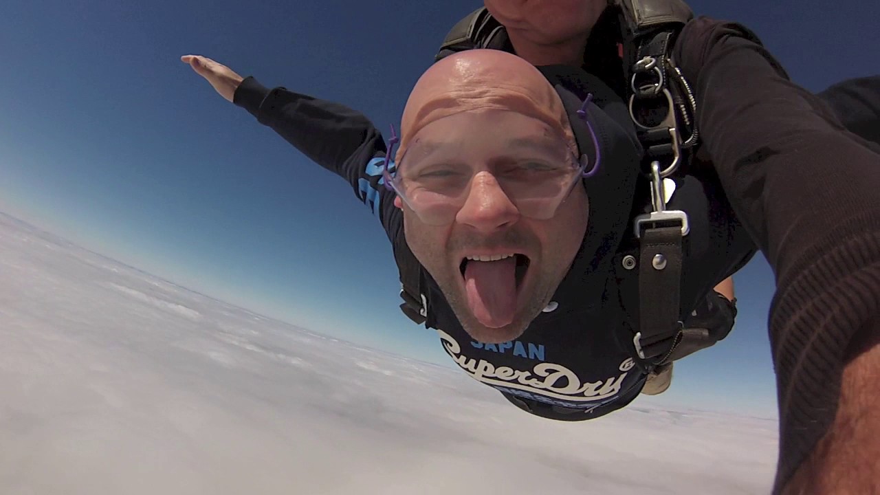 Brook Norris at Coastal Skydive - YouTube