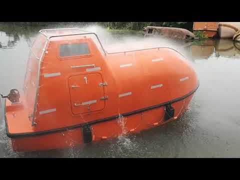 fully enclosed lifeboat - YouTube