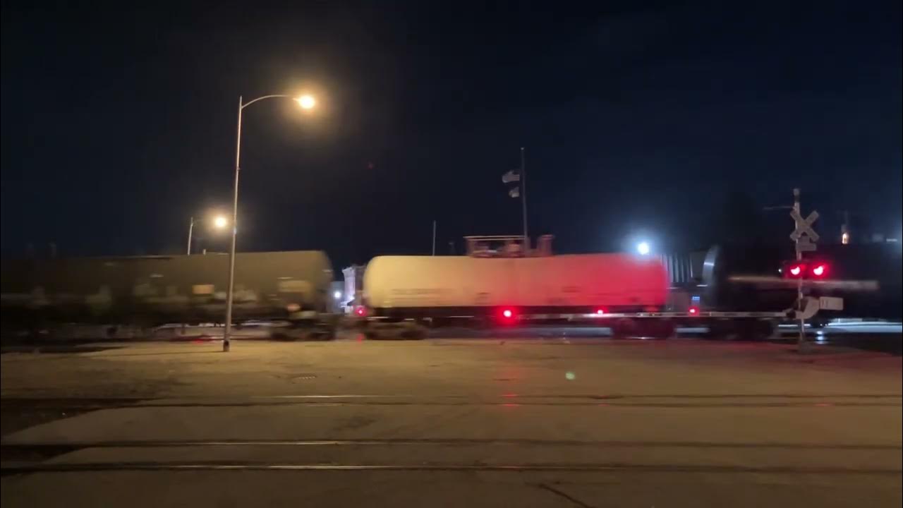 UP 5376 Manifest Train East, Main St. Railroad Crossing, Fremont Nebraska - YouTube