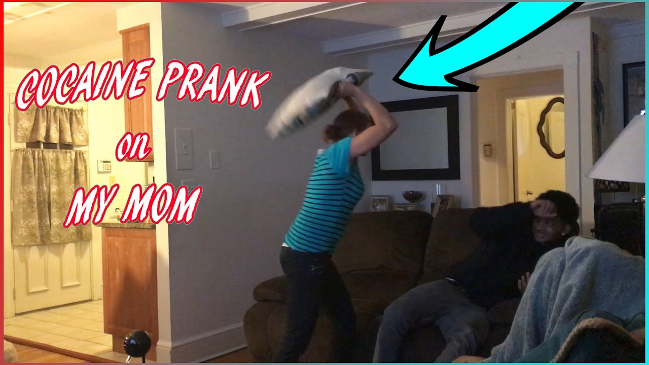 COCAINE PRANK ON MY MOM (GOT ASS WHOOPING)!!! - YouTube