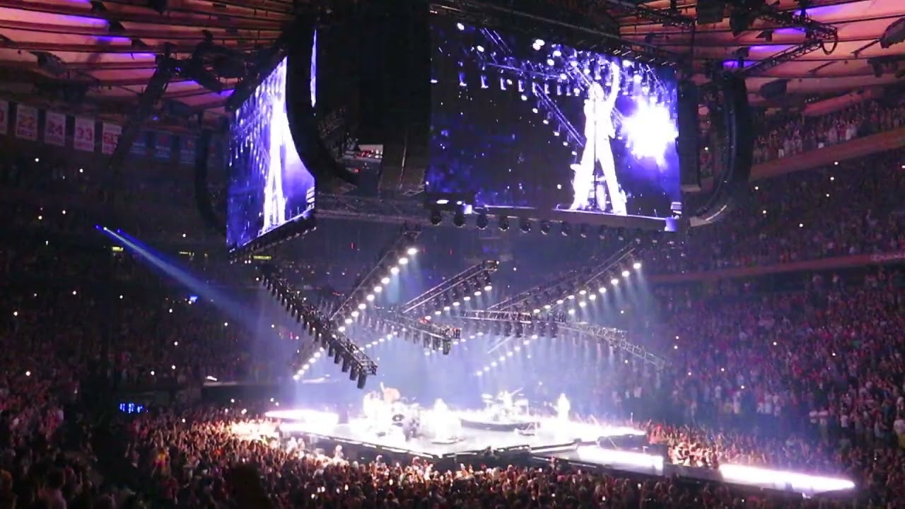 Kiwi // Harry Styles // Madison Square Garden // Night 6 - YouTube