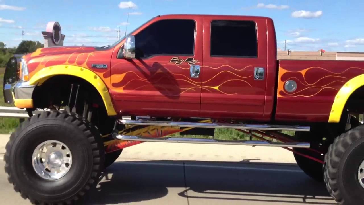 Ford Rollin on 53's - YouTube