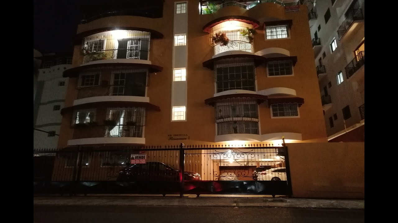 Maravilloso Penth House de 3 niveles, con 300mts2 de construcción. Dos ...