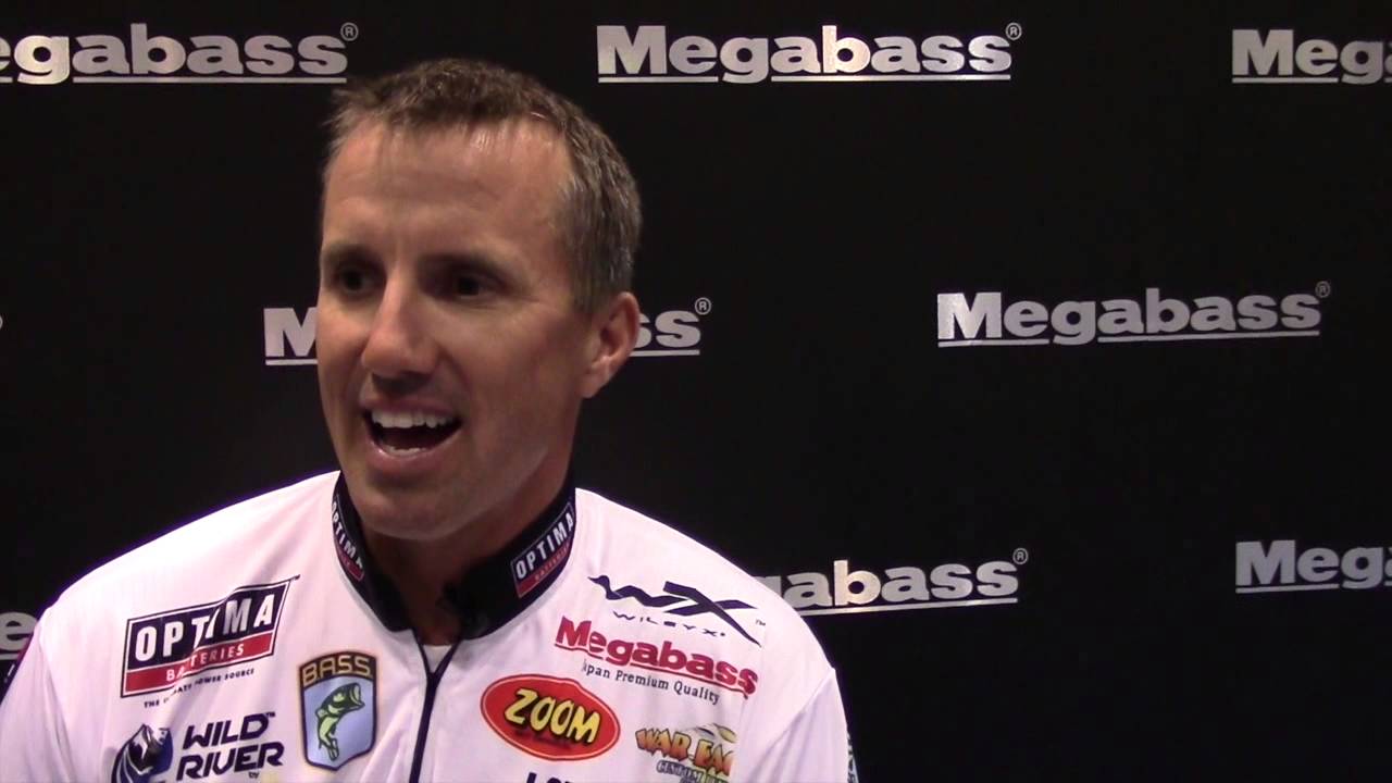 Edwin Evers – BassFan 5 Spot - YouTube