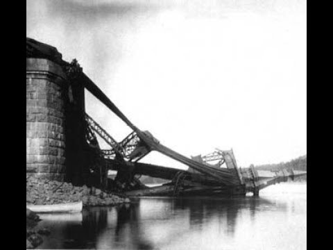 Quebec City Bridge Collapse - YouTube