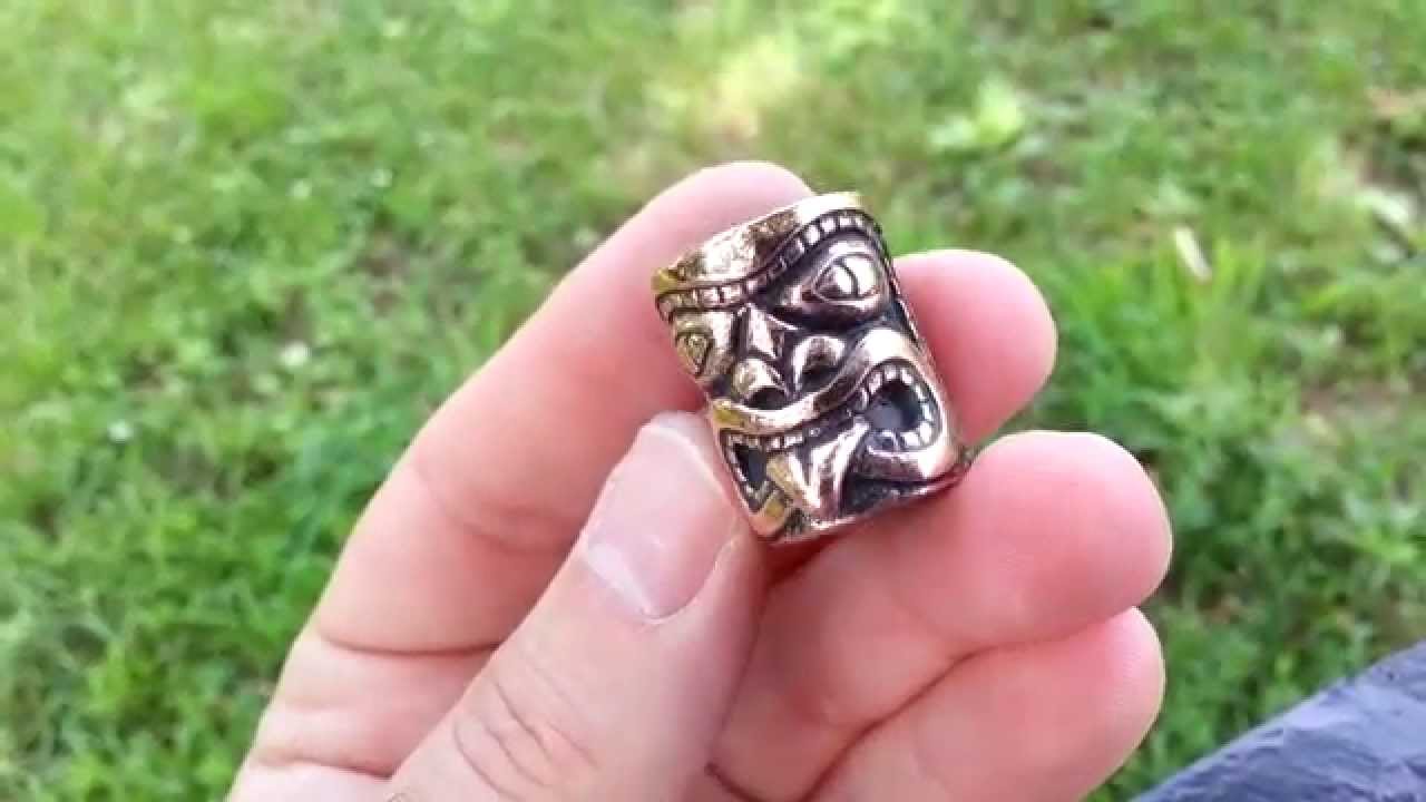 Lion ARMory "Sap-Licking Tiki" Lanyard Bead - YouTube