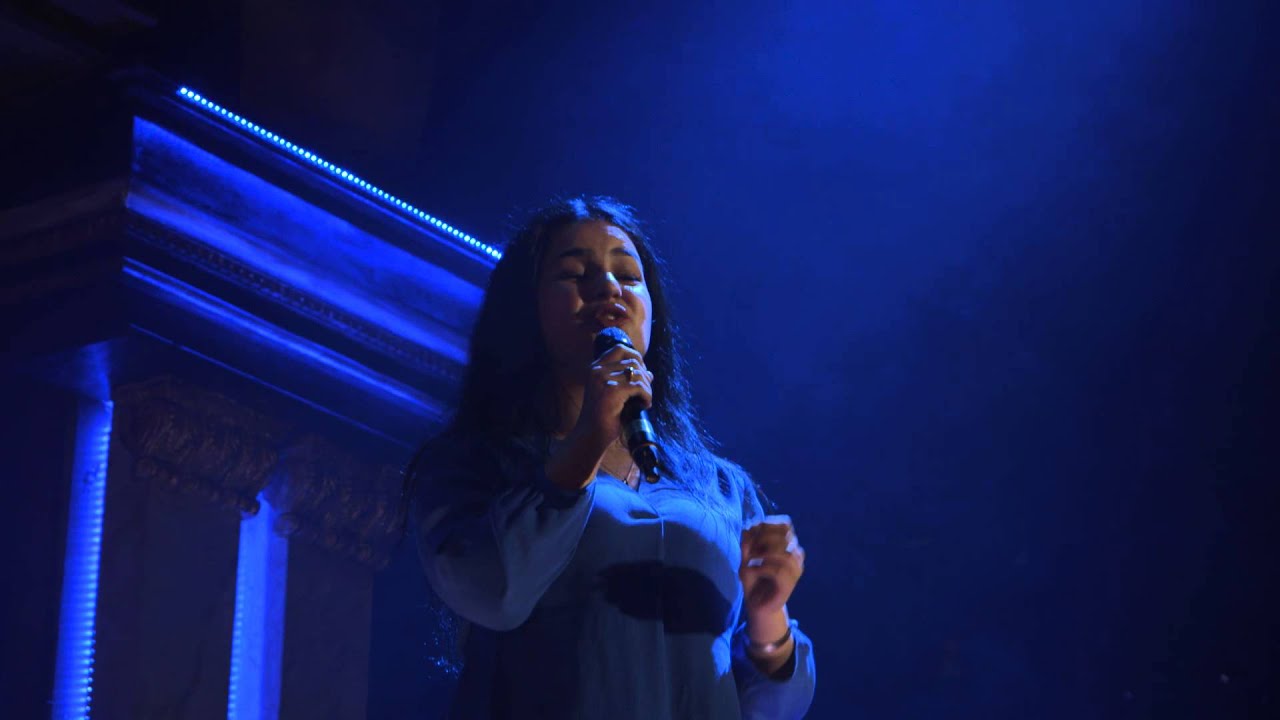 Sara Nazari - Livet - YouTube