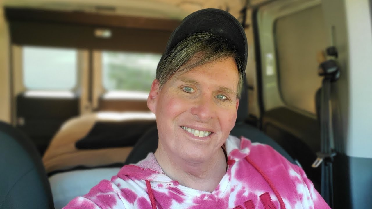 Country Club Trash Day in the Hood...IRL LIVESTREAM - YouTube