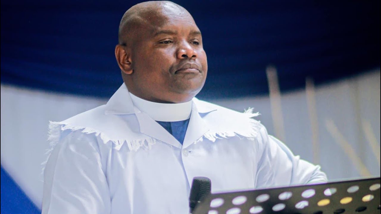 Ark of Grace|| Umnyango KaHlanbangane|| Bishop Manana Ordination - YouTube