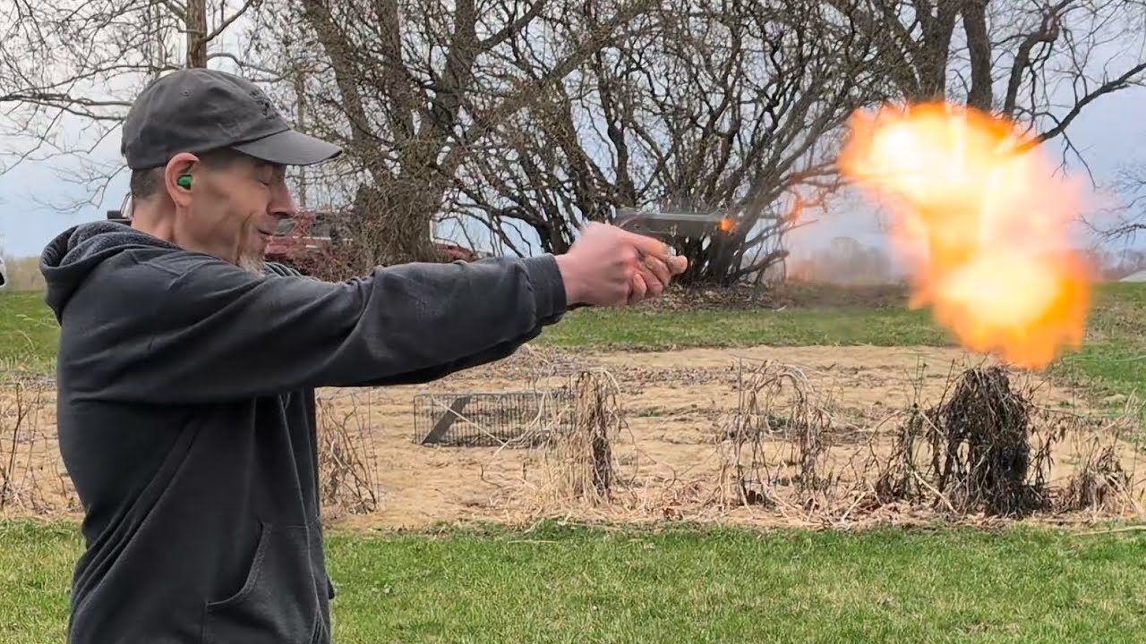 Testing all 3 barrels on the Bond Arms Cyclops. 44 mag, 50AE, and 45-70 ...