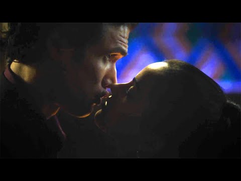 Riverdale 6x03 / Kiss Scenes - Veronica and Reggie ( Camila Mendes and Charles Melton )