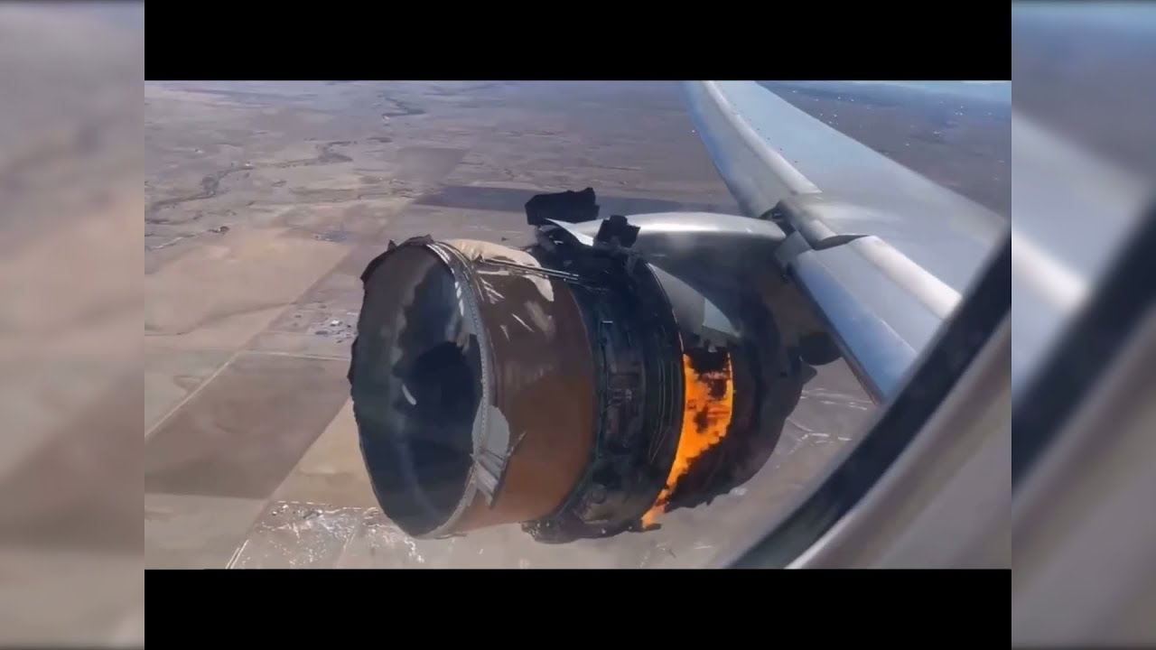 Boeing 777 Engine Blows Up Mid-Flight - YouTube