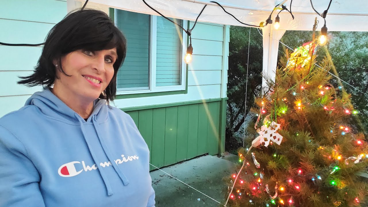 Christmas Blah Day...Happy Sunday - YouTube