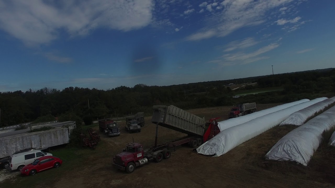 Packing Silage Corn at Arruda's Dairy Tiveton Rhode Island. - YouTube