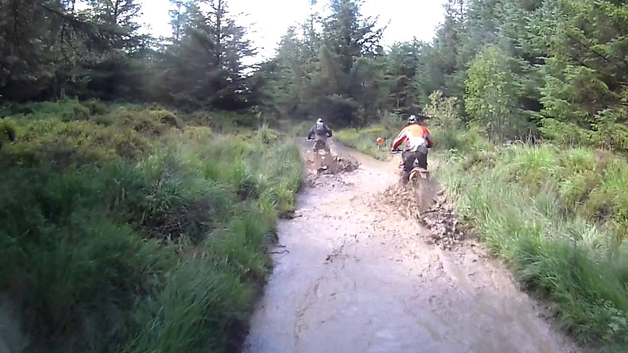 ATRC WTRA Beacons rally 2015 saturday lap 2 start to stage 1 - YouTube