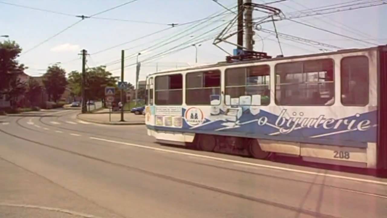 Tramvaie - Trams in Oradea (08 06 2010) - YouTube
