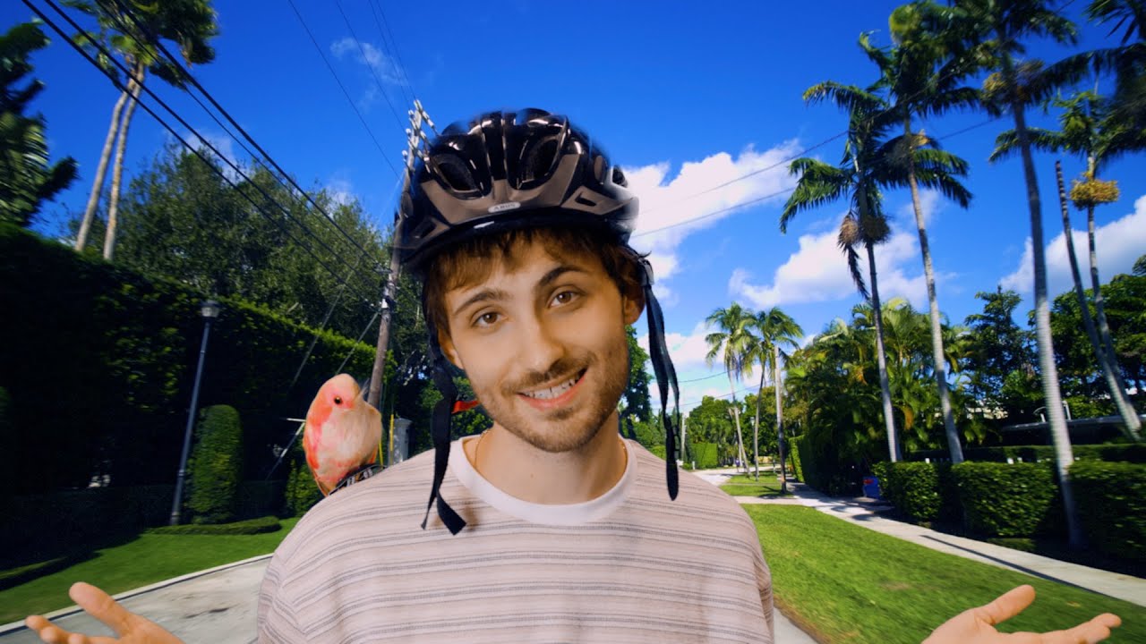 Chris James - Karaoke (Official Video) - YouTube