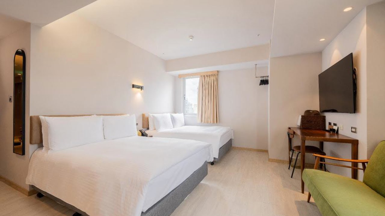 Review inns hotel - YouTube