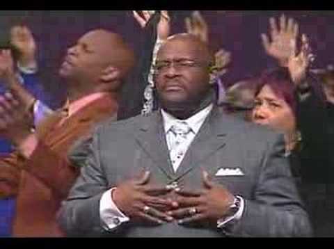 Bishop George Bloomer @ Holy Convocation 2006 RELEVANT - YouTube
