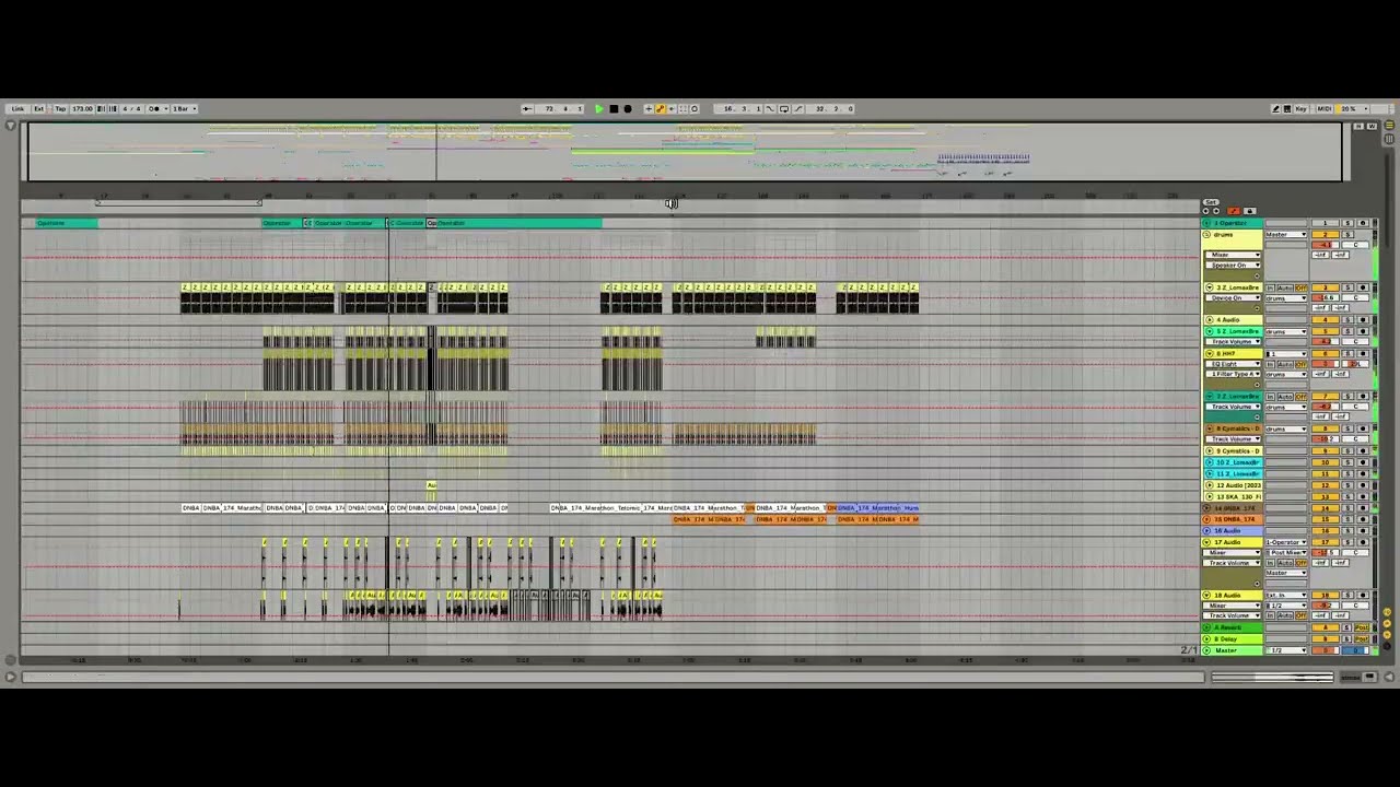 Evil Oil Man - Making some Neuro bass ( D n B in the making ) - YouTube