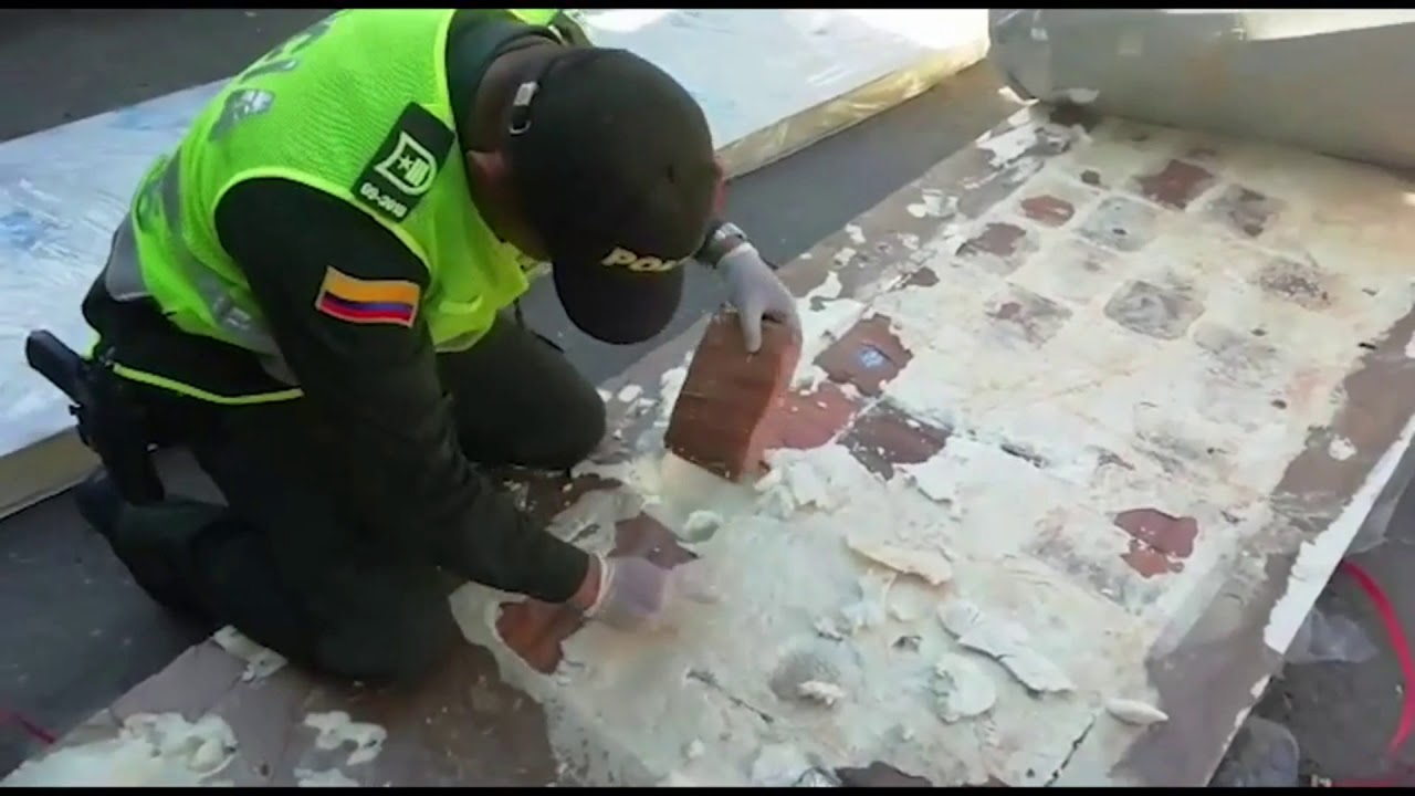 Incautan marihuana tipo cripi - YouTube