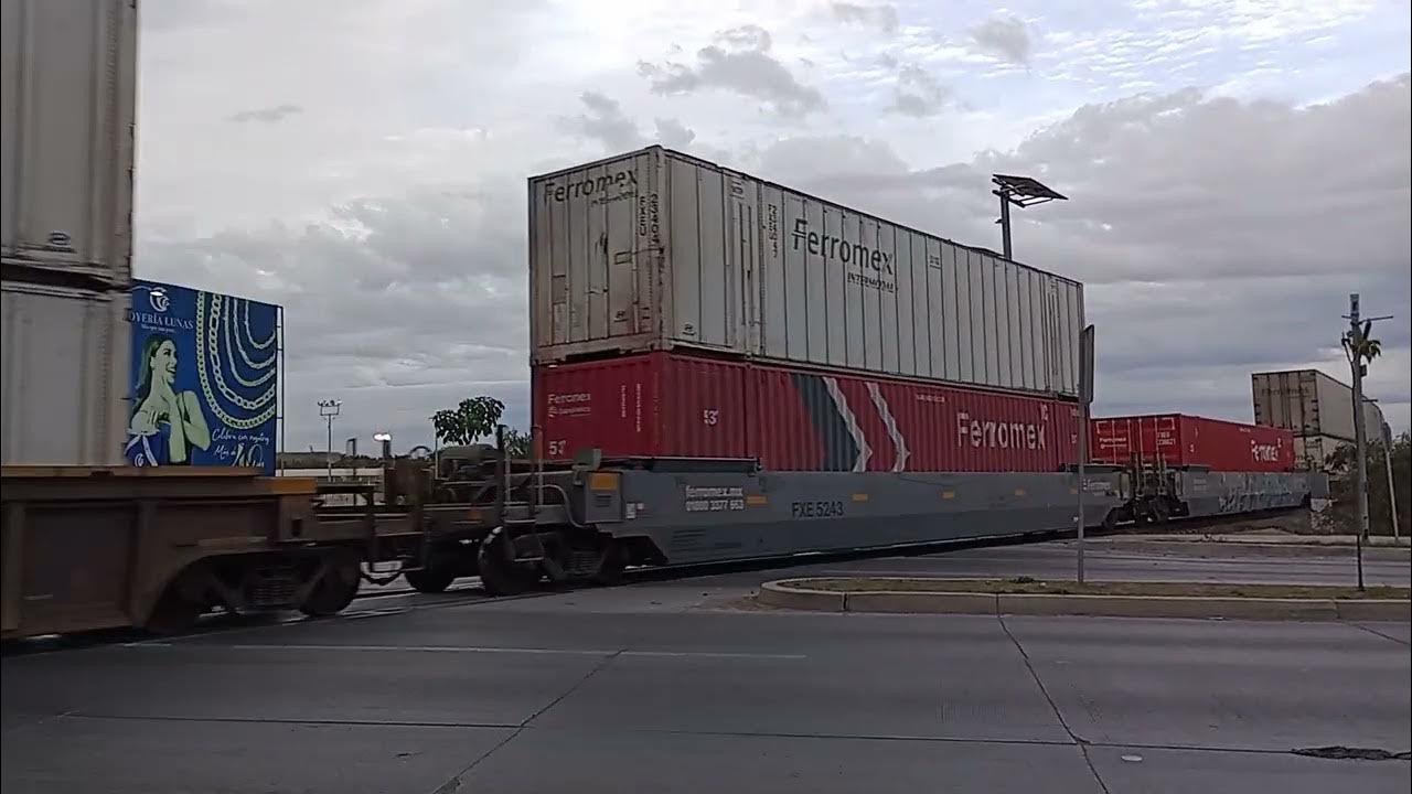Intermodal Mexico Méxicali FXE 4551 FXE 4114 Rumbo Norte - YouTube