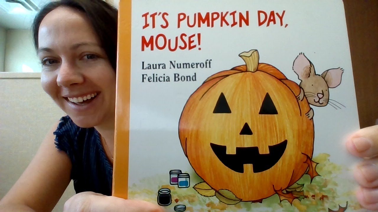 It's Pumpkin Day Mouse! - YouTube