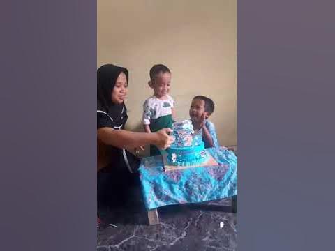 Selamat ulang tahun Dede. Vino - YouTube