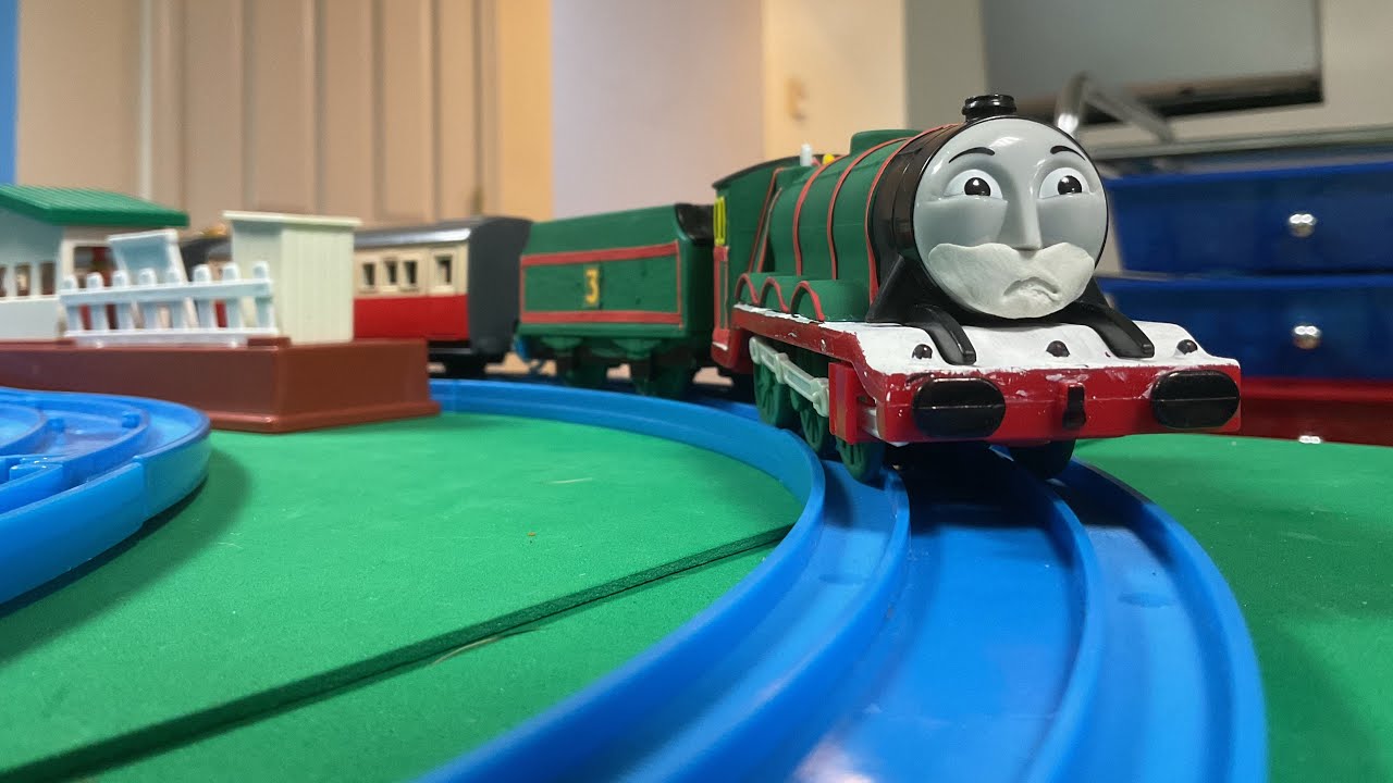 Old Shape Henry Custom Showcase - YouTube