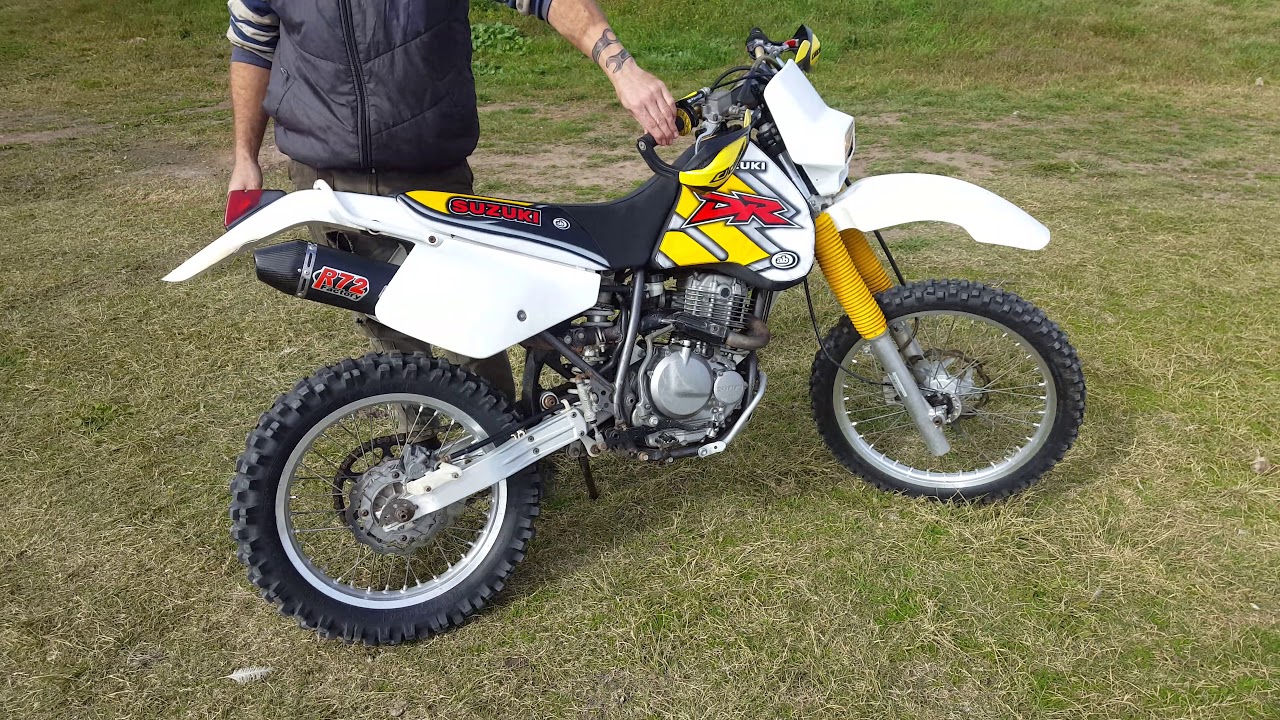 SUZUKI DR 350R puesta en marcha - YouTube