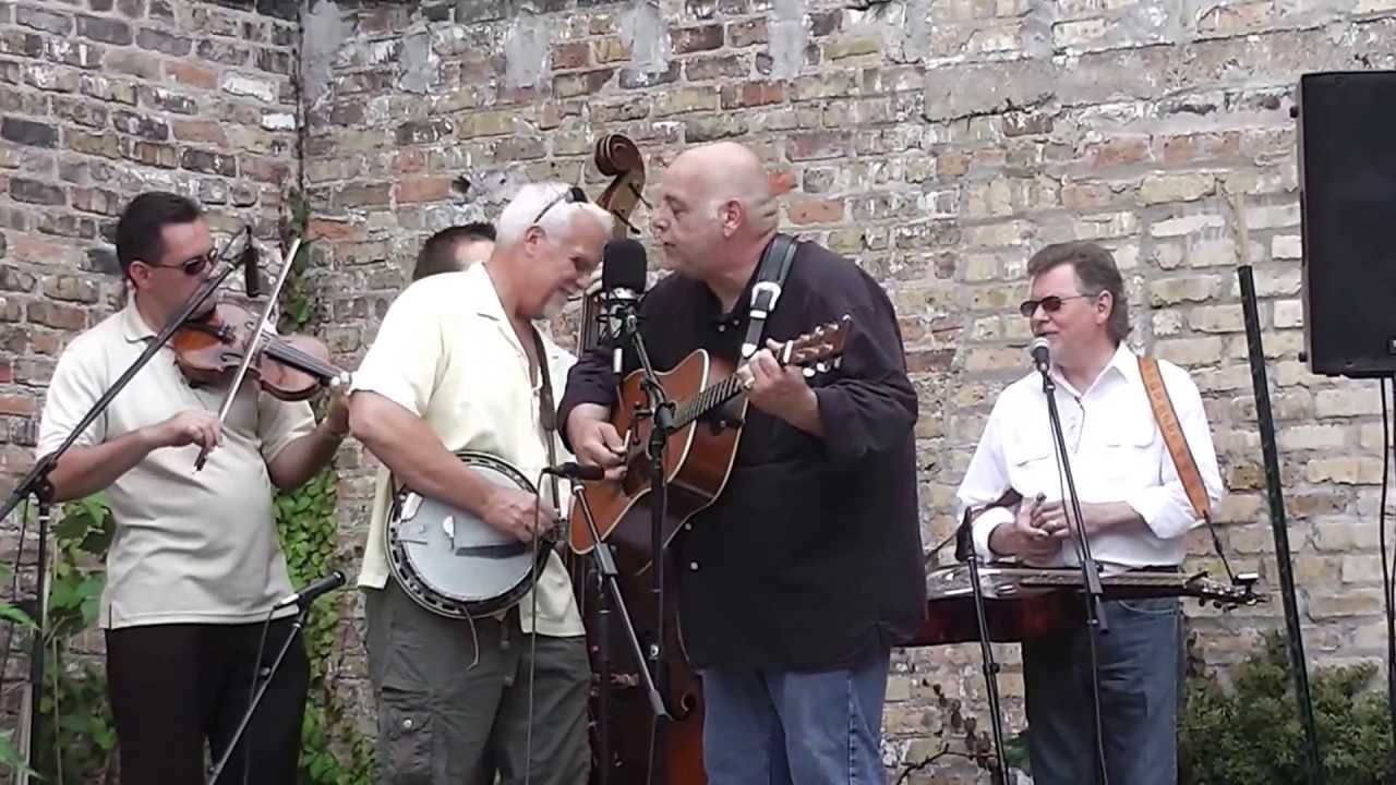 The Chicago Bluegrass Band - Blue Ridge Mountain Blues - YouTube