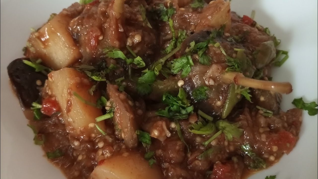 delicious aloo baingan recipe - YouTube