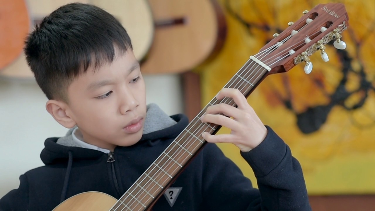 Quang Nhật: Carulli 14 & Romance - Guitar Solo - YouTube