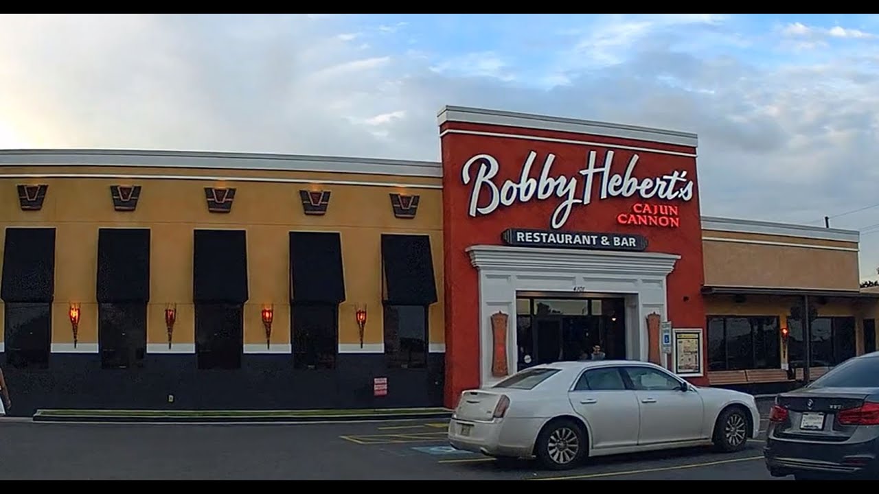 Driving Around - New Orleans LA - Bobby Hebert's Cajun Cannon - YouTube