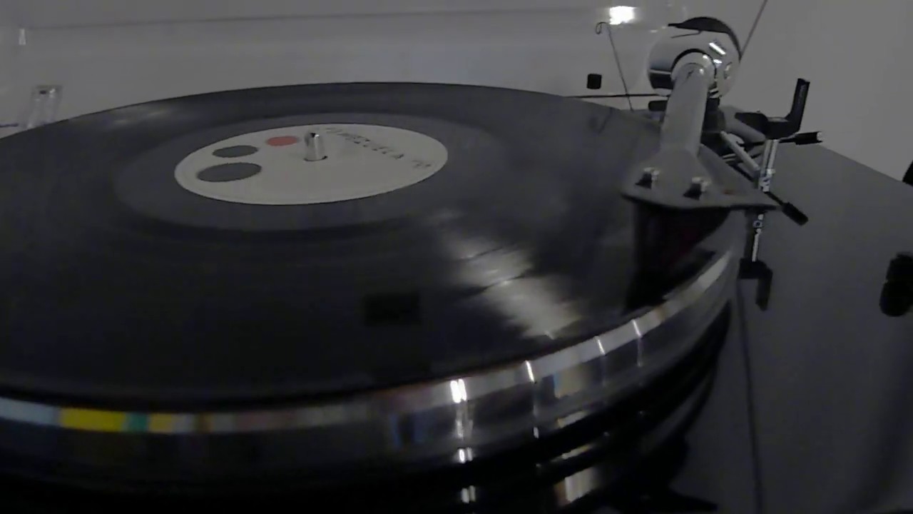 EAT Prelude Turntable unboxing at True Audiophile - YouTube