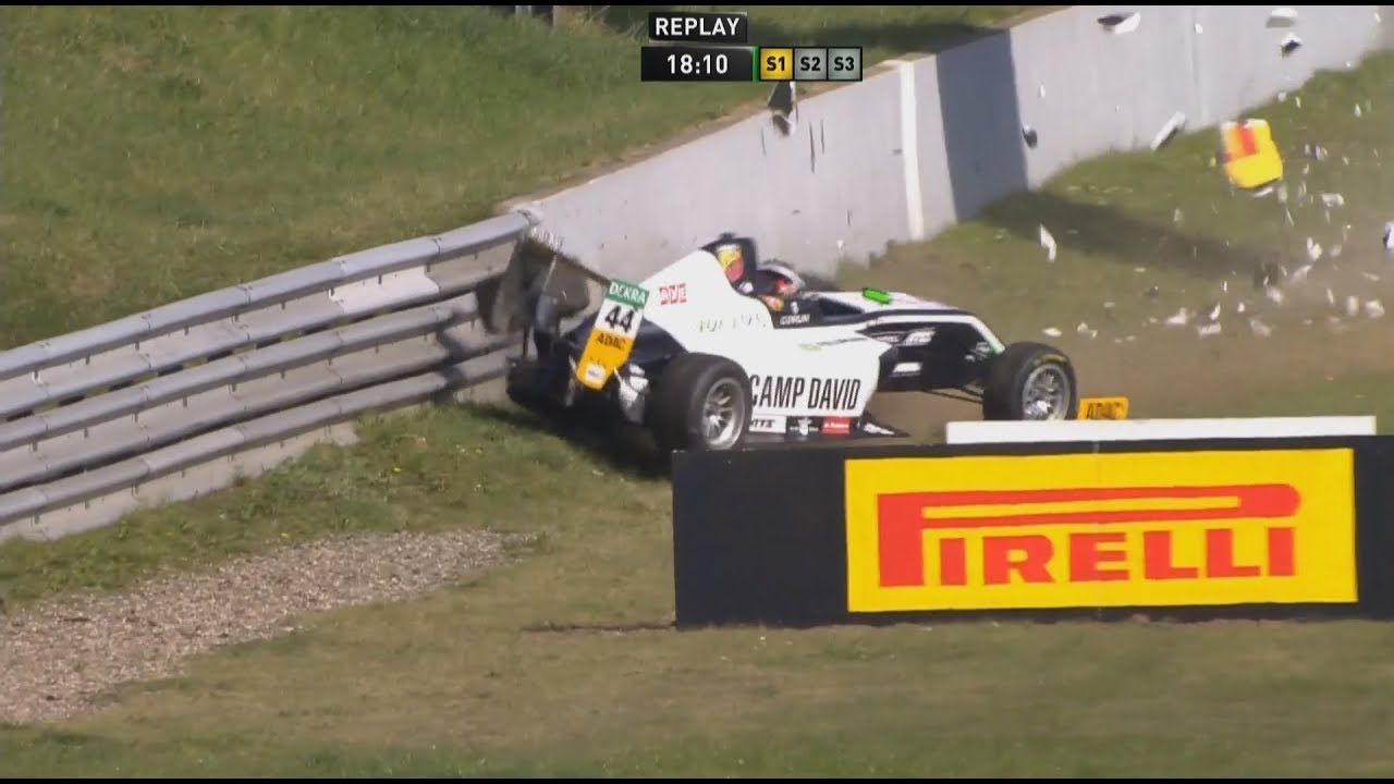 ADAC Formula 4 Championship 2018. Race 3 Motorsport Arena Oschersleben ...