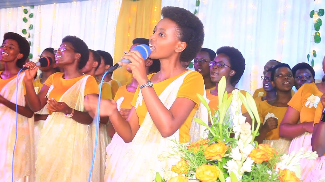 MANA YACU URI MW'IJURU - YouTube