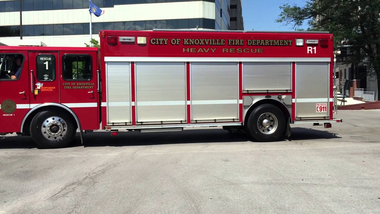 CITY OF KNOXVILLE FIRE DEPARTMENT'S HEAVY RESCUE 1 RETURNING TO ...
