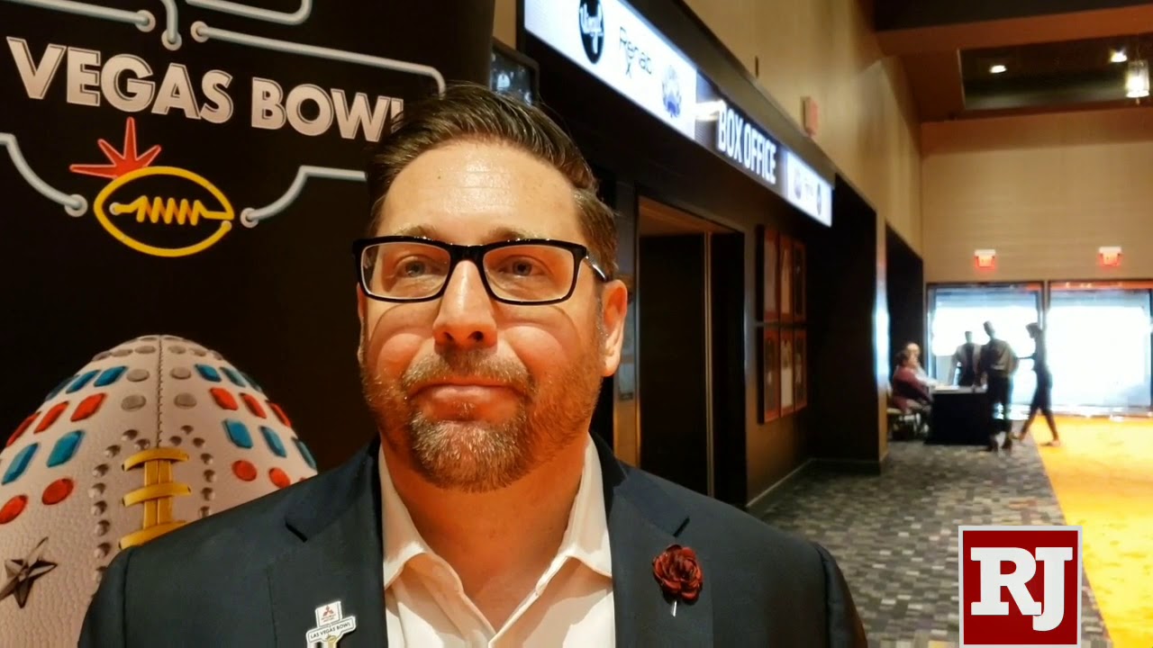 John Saccenti on the Las Vegas Bowl's future - YouTube
