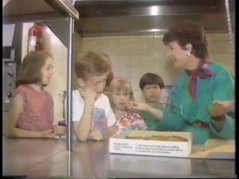 Charlotte Diamond-I AM A PIZZA - YouTube